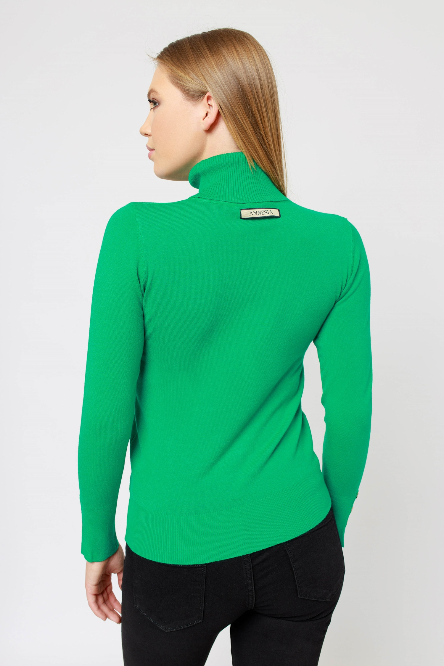 Amnesia Díszpatentos ujjú garbó 7149 | Amnesia felsőruházat - Amnesia ...